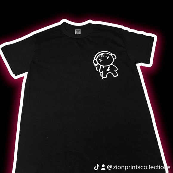 Shirts | Live Fearless Tshirt | Poshmark